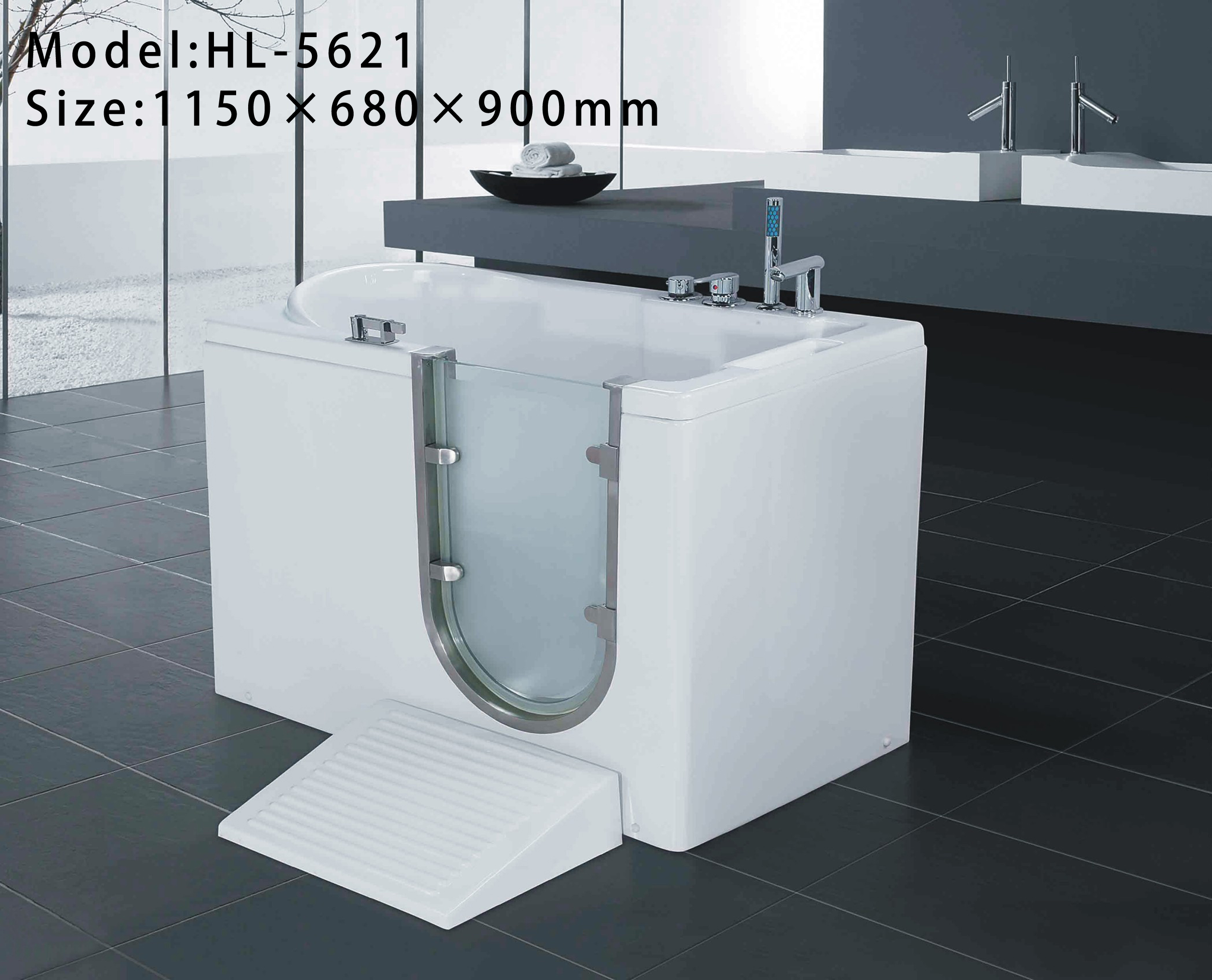 Freestanding white color acrylic portable walk in bathtub with glass door